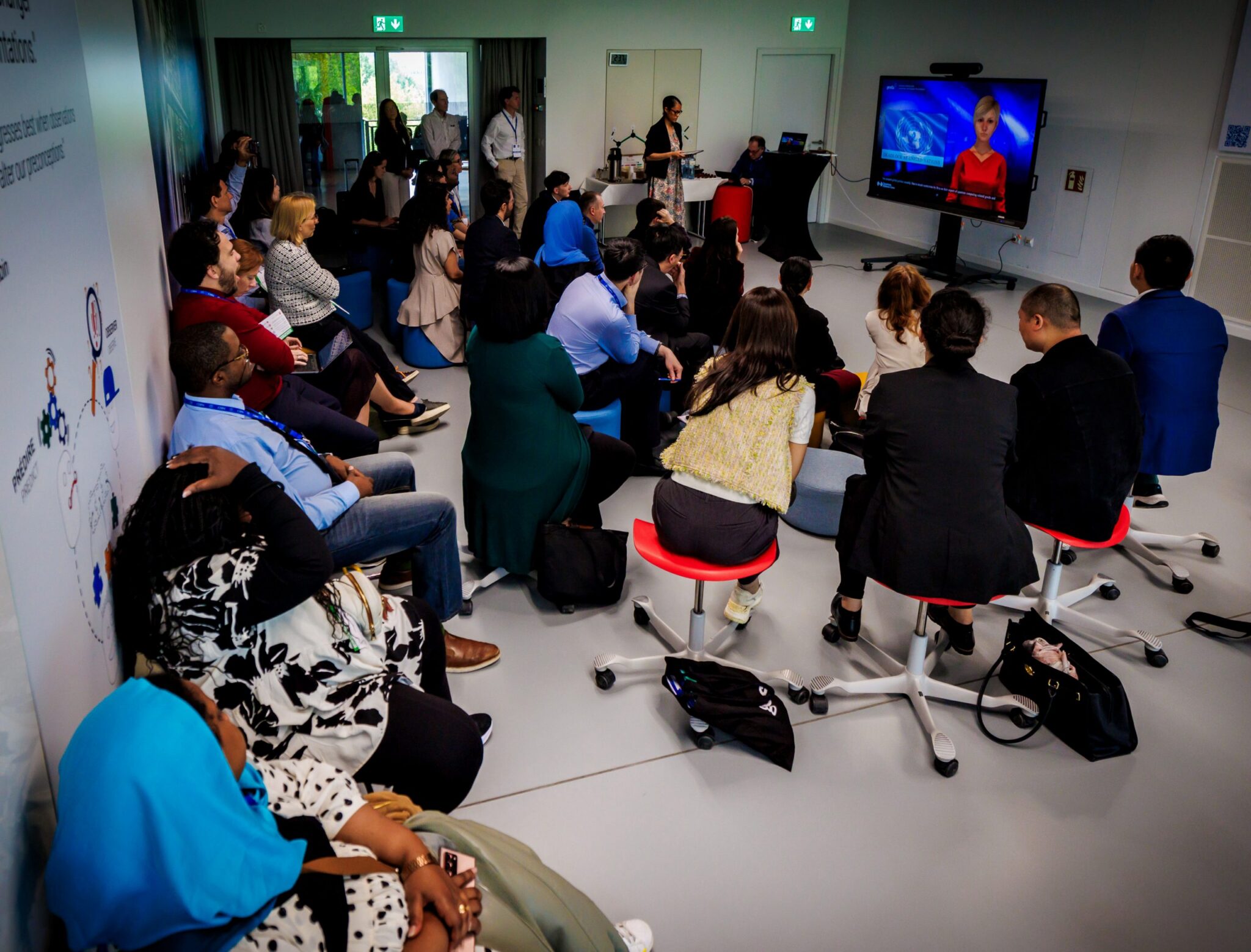 Exploring international cooperation at CERN during Geneva Science ...